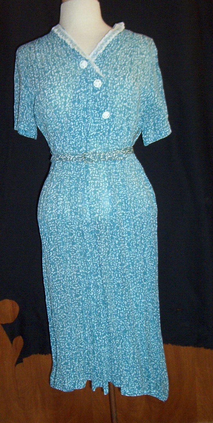 TRUE VINTAGE DAY DRESSES THROUGH THE DECADES, HANDBAGS AND SHOES – 1930 ...